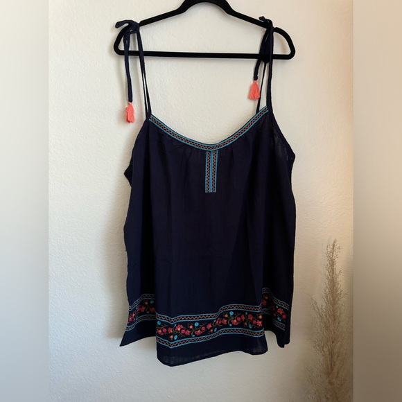 Hayden | Tops | Nwt Hayden Boho Tank Top W Embroidery And Tie Shoulders ...
